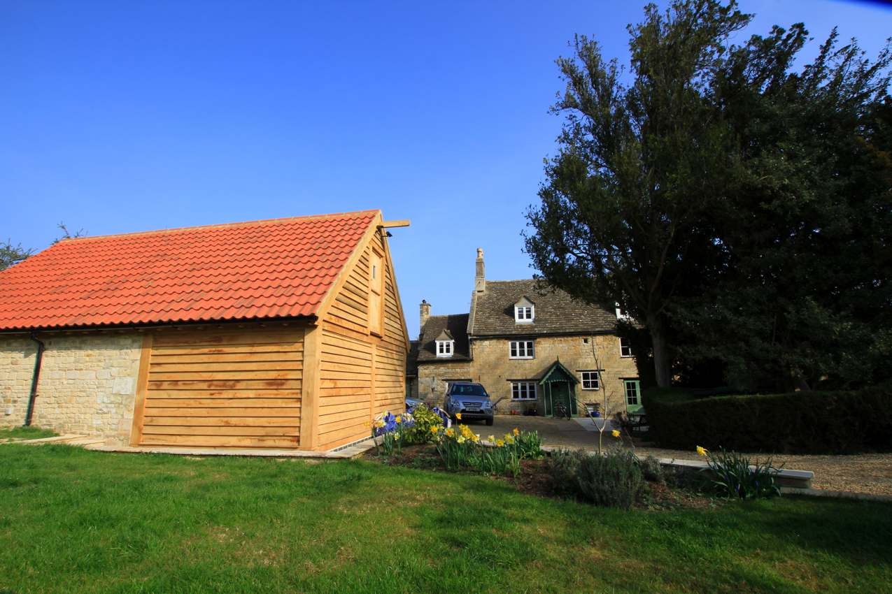 Outbuildingsnew - Natural Structures
